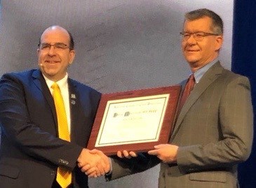 Dr. Marciniuk Receives Award - Respiratory Research Centre - College of ...